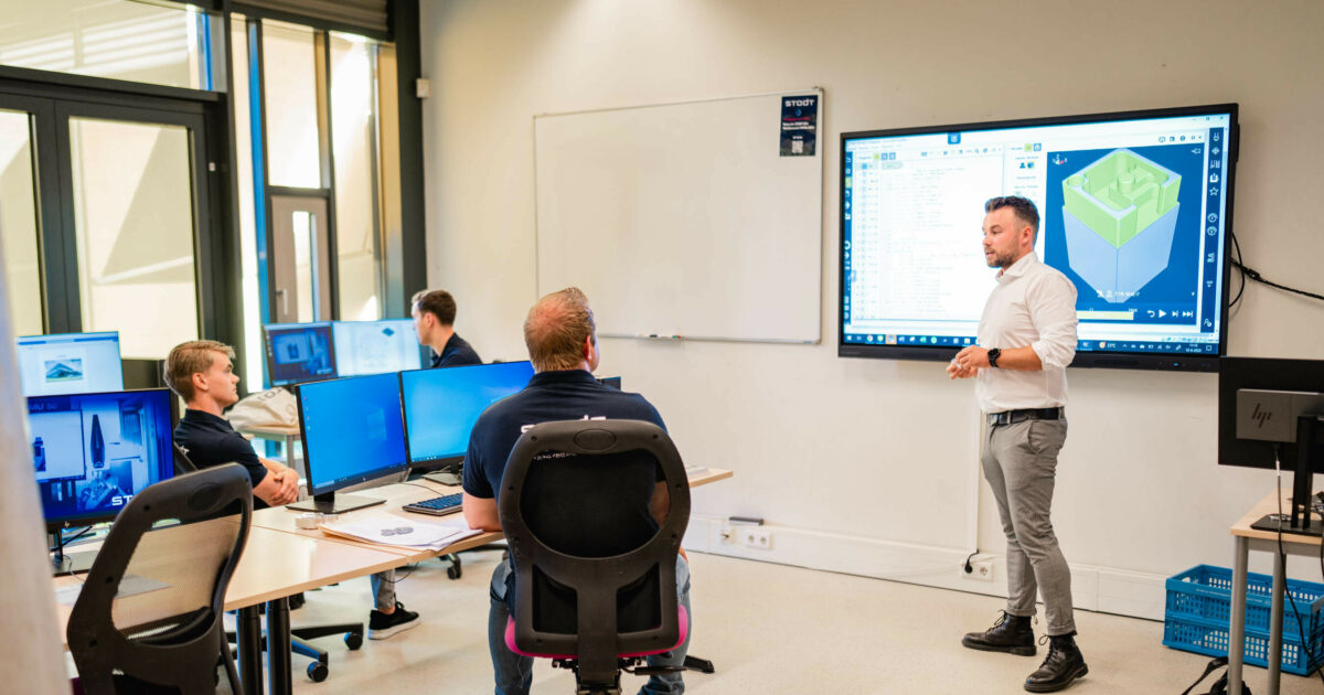Cursus CNC programmeren t.b.v. CNC frezen Heidenhain | STODT